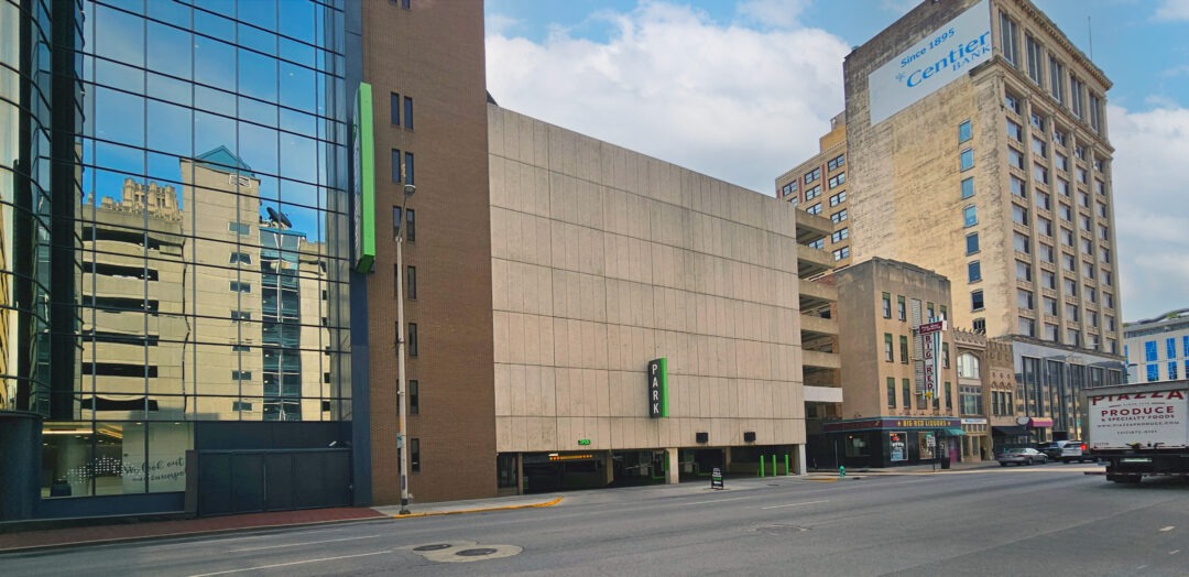 Huntington Plaza Garage | Parking | Indianapolis | Denison Parking